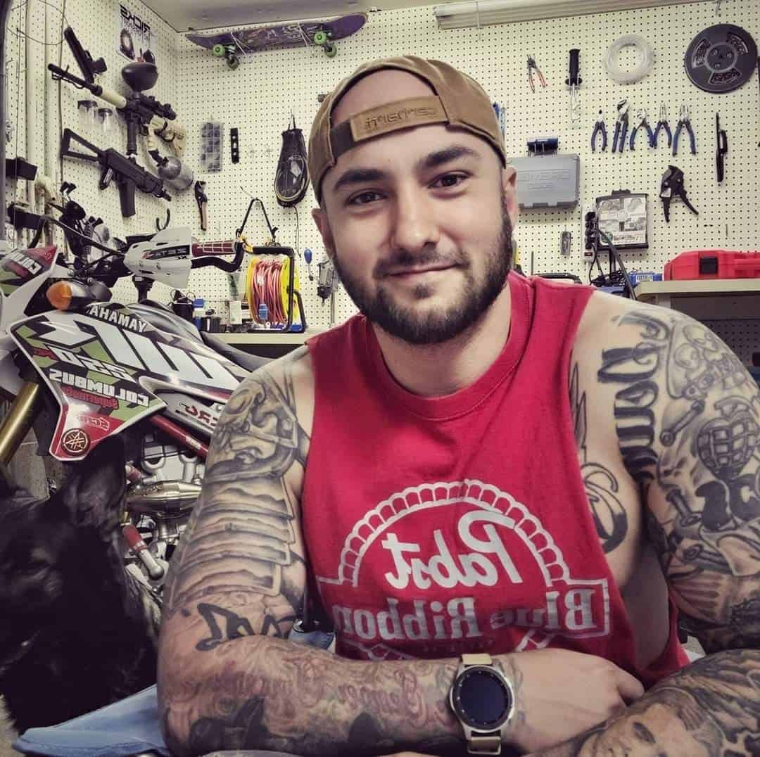 How To Make A Man Happy - Rebel Love